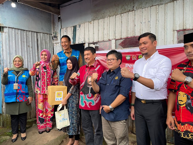 Kementerian ESDM RI - Media Center - Arsip Berita - 581 Rumah di Gowa Kini Terlistriki