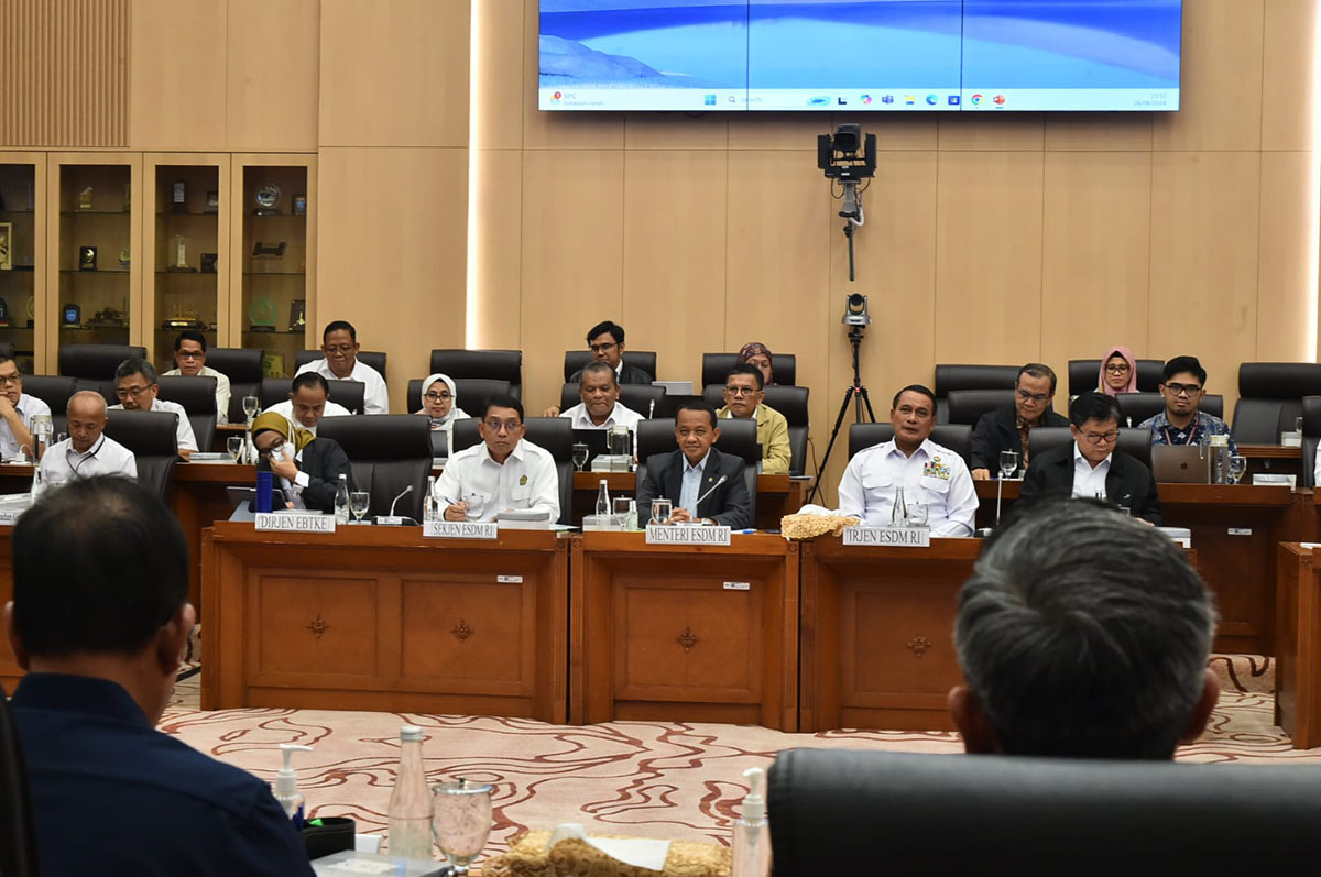 Kementerian ESDM RI - Media Center - Arsip Berita - Capaian Lima Tahun Terakhir, Bahlil: PNBP ...