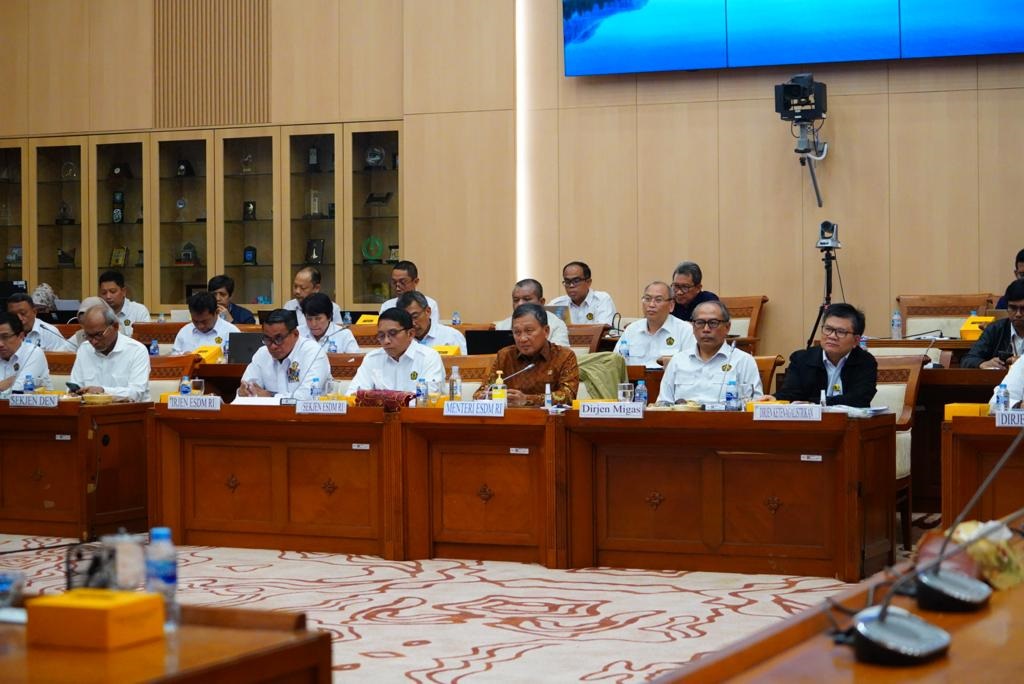 Kementerian ESDM RI - Media Center - News Archives - Komisi VII DPR RI Apresiasi Capaian ...