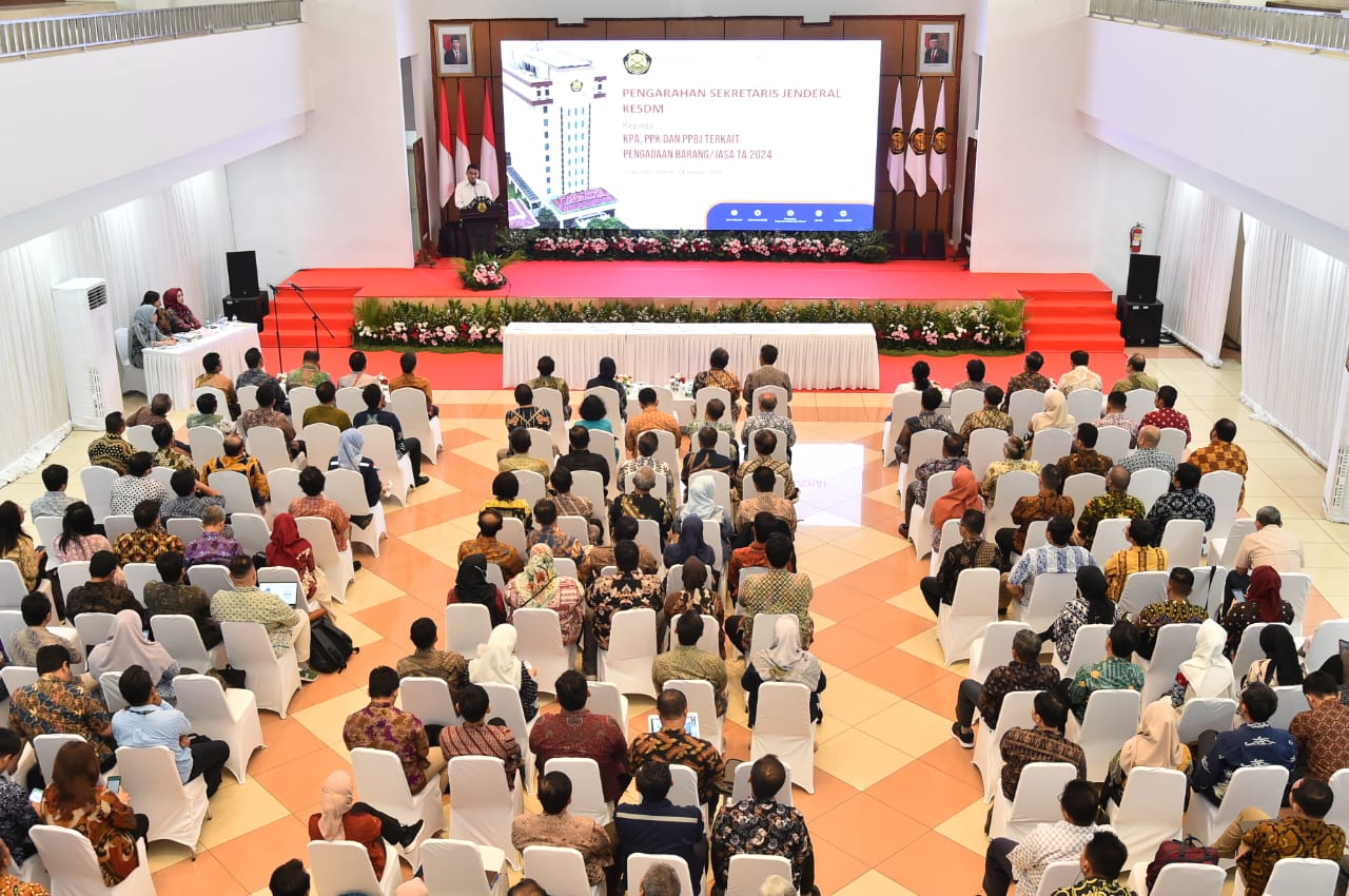 Kementerian ESDM RI - Media Center - Arsip Berita - Percepat Proses Pengadaan APBN, Sekjen ESDM ...