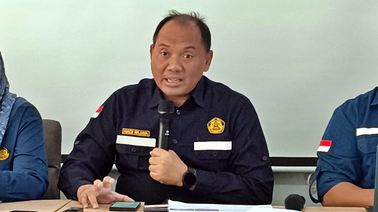 Kementerian ESDM RI - Media Center - Arsip Berita - Tiga Gunung di Indonesia Berstatus Siaga ...