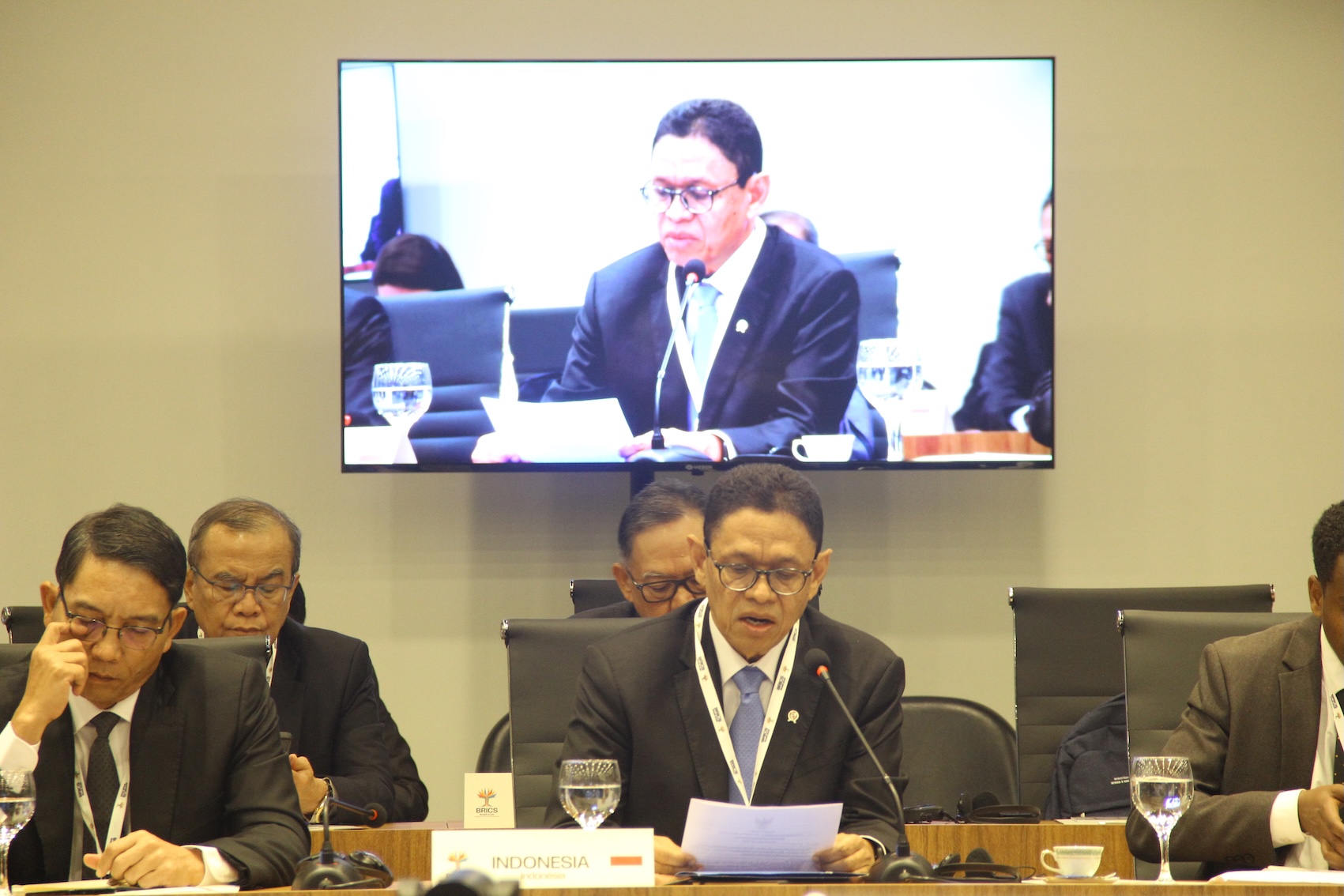 Kementerian ESDM RI - Media Center - Arsip Berita - Bertemu Menteri Energi BRICS, Wamen Yuliot ...