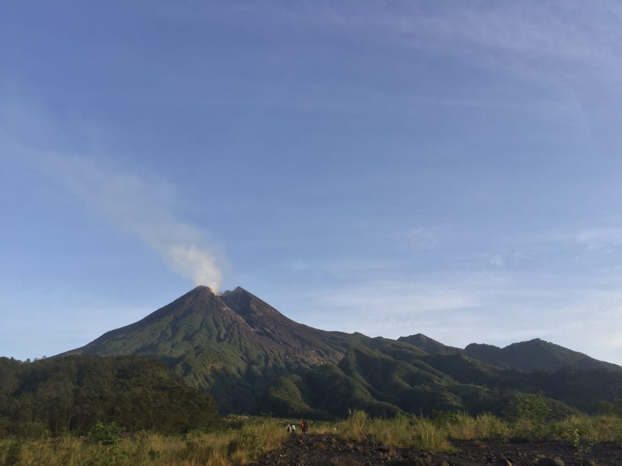 Kementerian ESDM RI - Media Center - News Archives - Mengenal Merapi ...